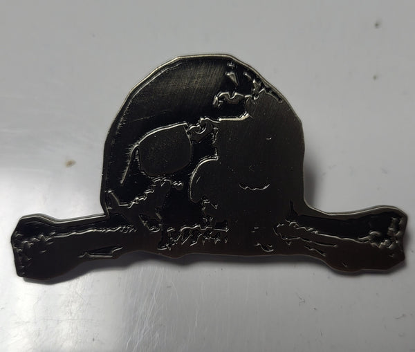 DEFIANCE SKULL METAL BADGE – pnv distribution